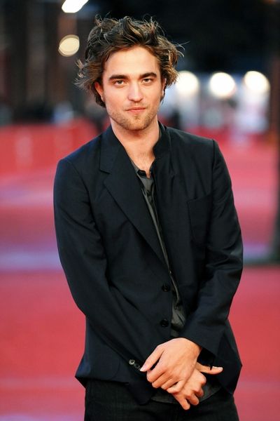 + mapu mas variedades fanaticas: Robert Pattinson habla de su primera ...